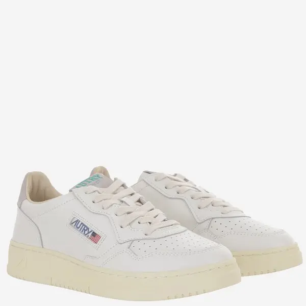 AUTRY Medalist Low Sneakers
