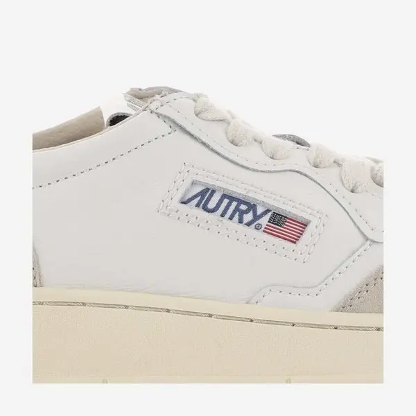 AUTRY Medalist Low Leather Sneakers