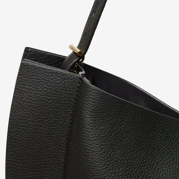 MINOBOSSI Liz Bag In Textured Leather