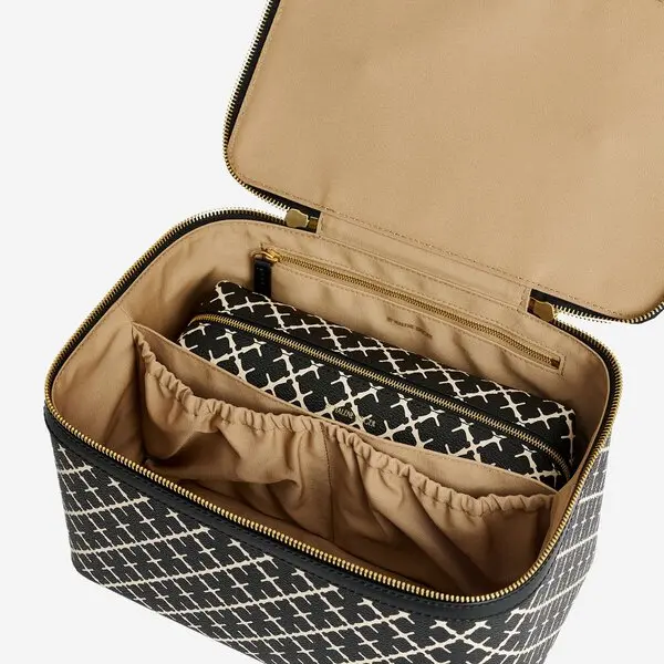 BY MALENE BIRGER Bae Beauty Vanity Bag