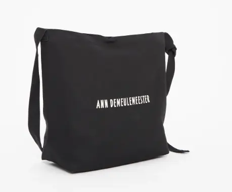 ANN DEMEULEMEESTER Medium Shoulder Bag