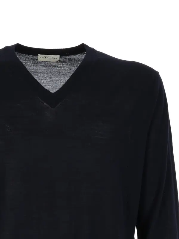 BALLANTYNE V Neck Pullover