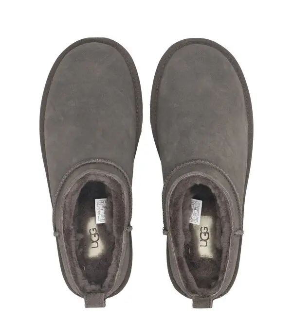 UGG Sandals
