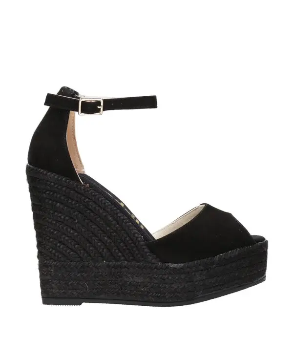 ESPADRILLES Sandals