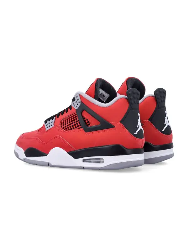 JORDAN 4 "toro Bravo" Sneakers