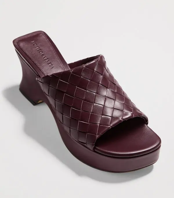 Bottega Veneta Lambskin Intrecciato Wedge Mules - Red