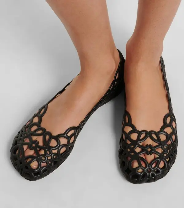 Loewe Petal Anagram Leather Ballet Flats - Black