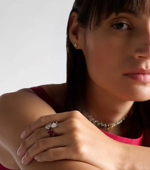 KAMYEN 18kt White Gold Ring With Baguette-cut Rubies And Heart-shaped Diamonds
