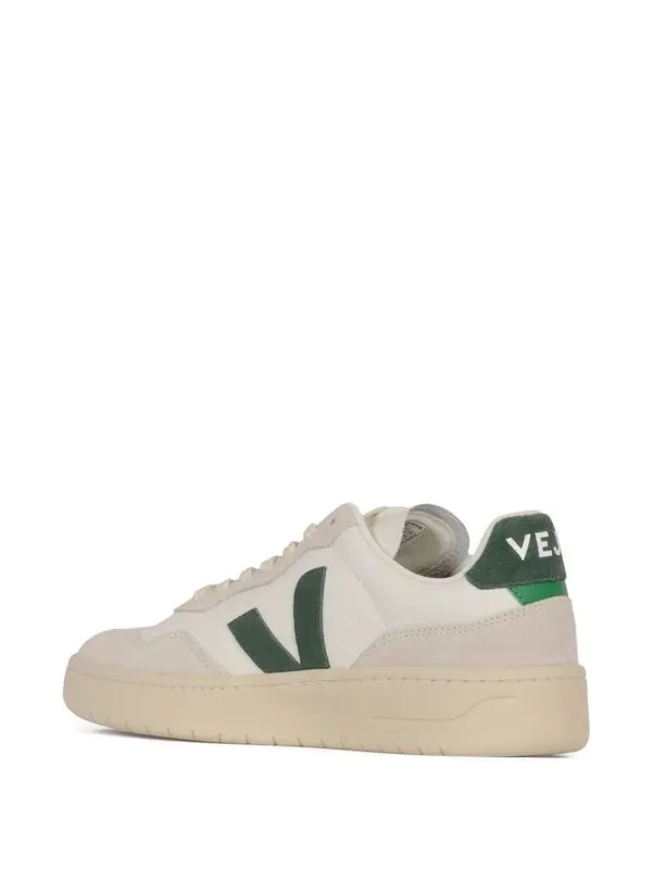 VEJA V-90 Leather Sneakers - Green