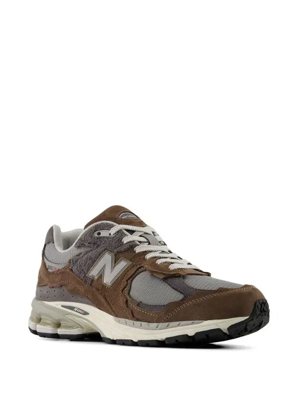 NEW BALANCE 2002 Lace-up Sneakers