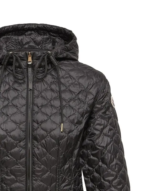 Moncler Arum Quilted Down Jacket With Hood - Black