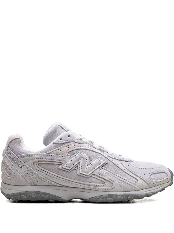 NEW BALANCE 204 Lace-up Sneakers