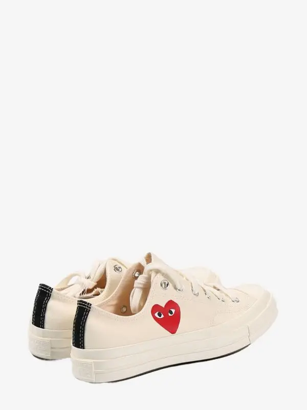 Play Comme Des Garcon Chuck Taylor Small Red Heart Sneakers