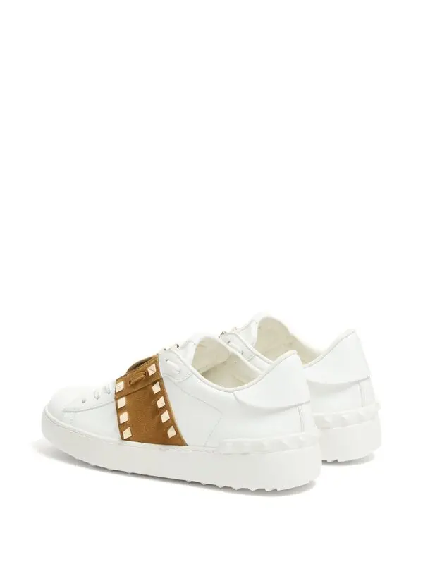 Valentino Garavani Rockstud Untitled Leather Sneakers - Beige