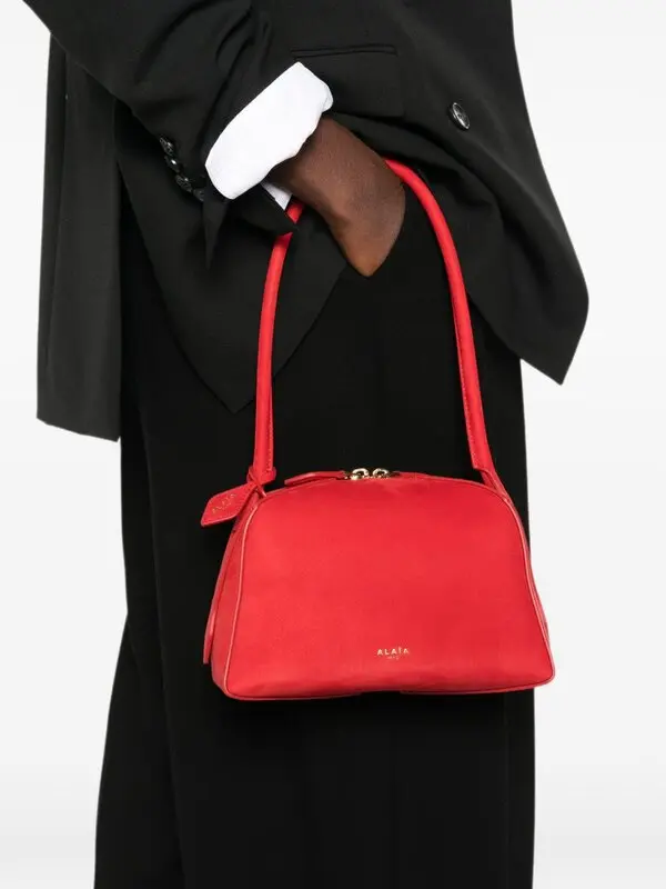 Alaïa Le Bouledogue Small Leather Shoulder Bag - Red