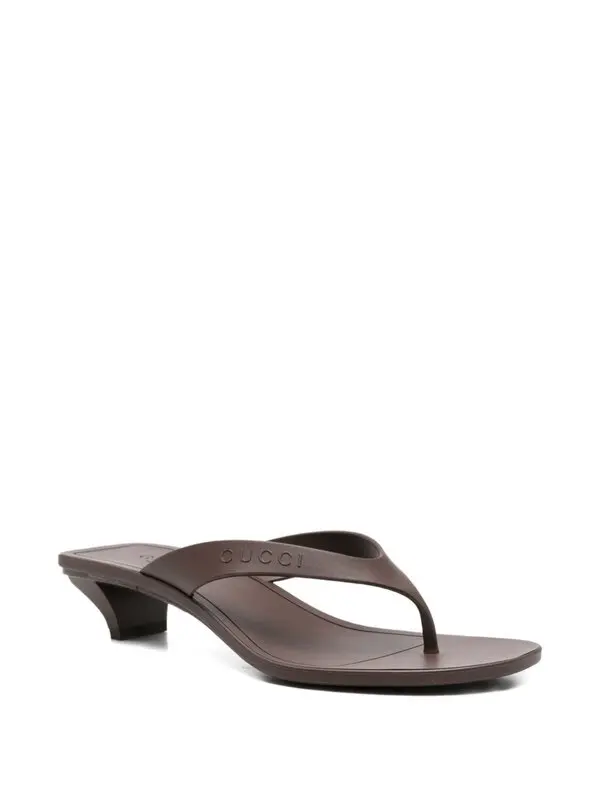 Gucci Vittoria Thong Sandals With Embossed Logo
