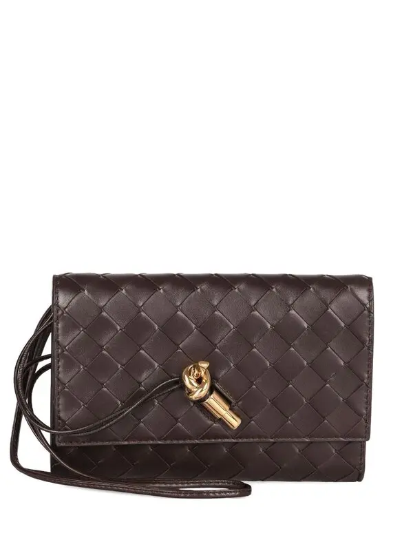 Bottega Veneta Andiamo Leather Clutch With Knotted Detail - Brown