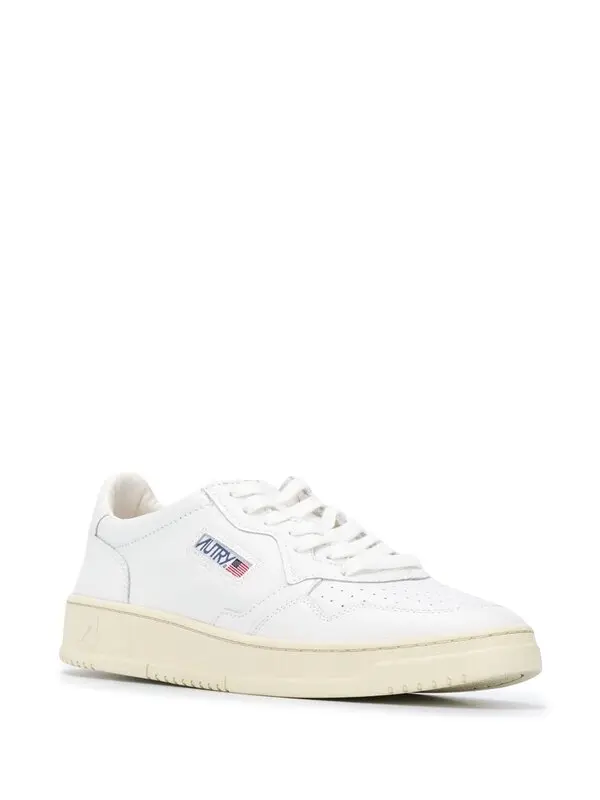 AUTRY Medialist Low Top Lace-up Sneakers