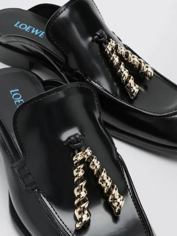 Loewe Flat Mules With Chain Detailing - Black