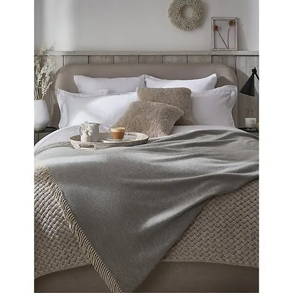 THE WHITE COMPANY Logo Wool And Cashmere-blend Throw 140cm X 200cm