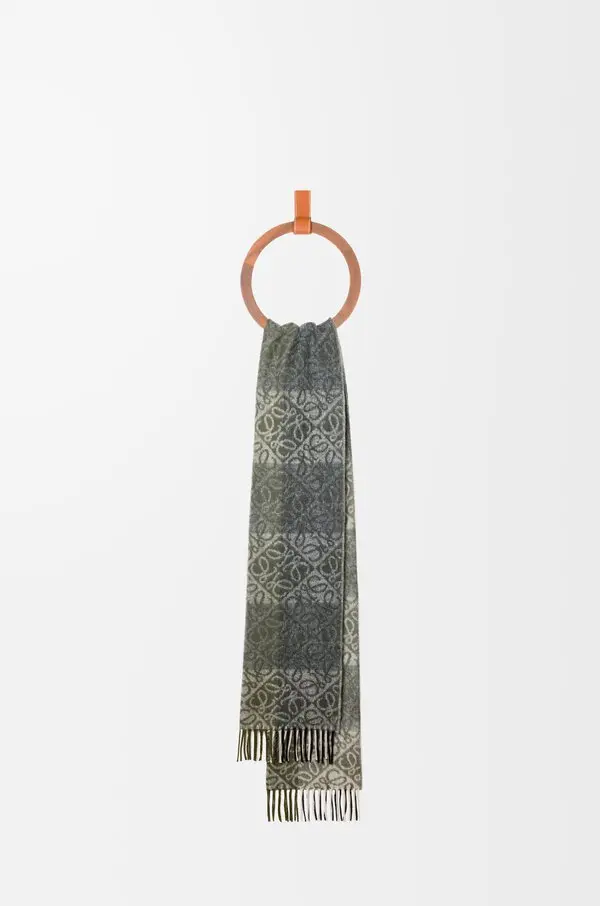 Loewe Anagram Scarf In Wool And Cashmere - Green/dark Green