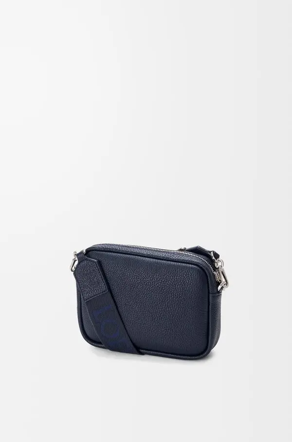 Loewe Small Pebble Messenger Bag In Supple Grained Leather Skin - Deep Navy