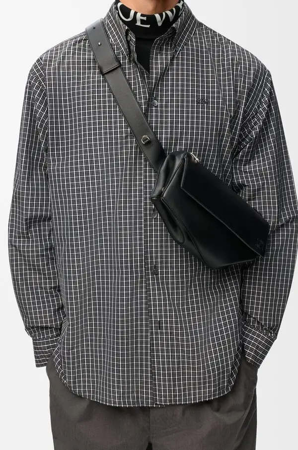 Loewe Puzzle Featherlight Sling Bag In Nappa Lambskin - Black