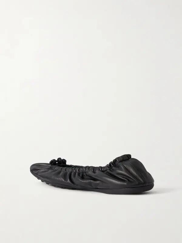 Bottega Veneta Fantasmina" Leather Ballet Flats