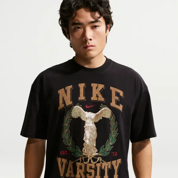 Nike Sportswear T-shirt