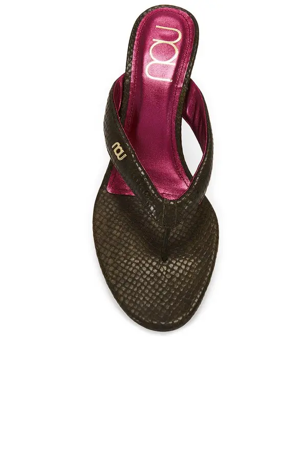 NOU Puff Wedge Sandal