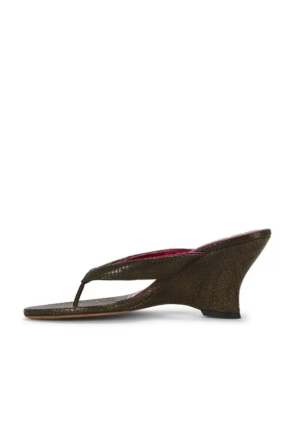NOU Puff Wedge Sandal - Guava