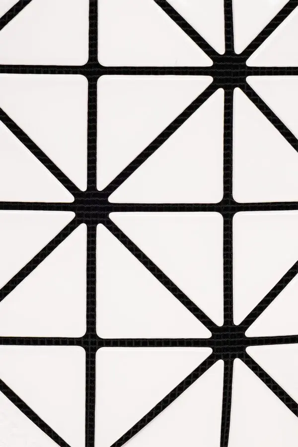 Issey Miyake High-shine Geometric-design Cardholder