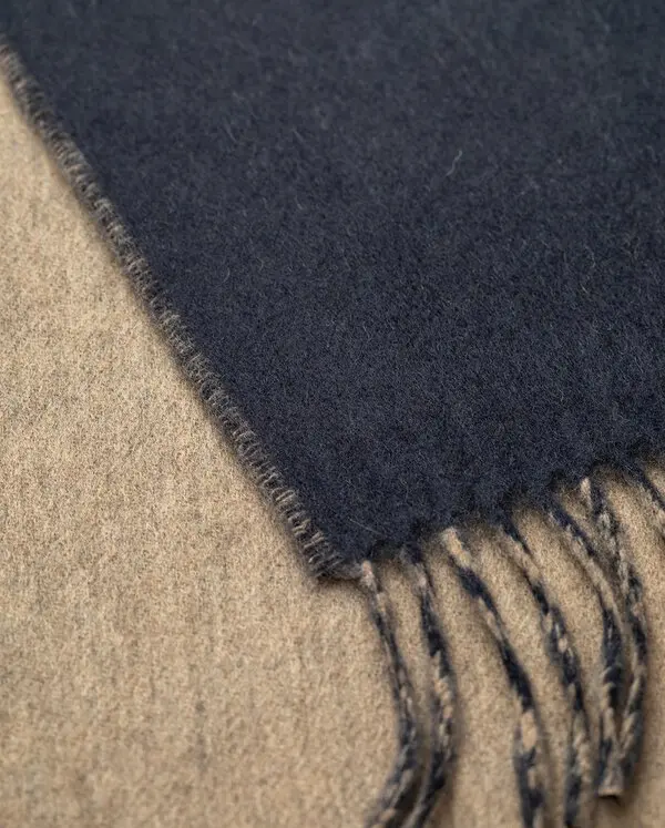 Johnstons Of Elgin Contrast & Light Brown Cashmere Stole