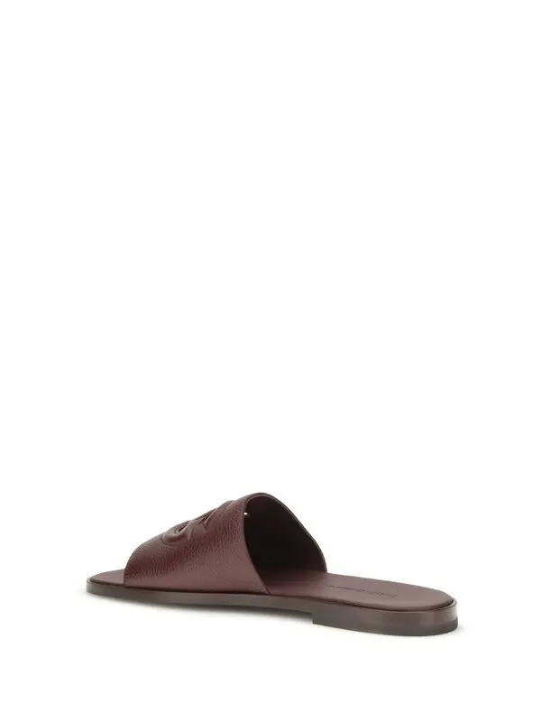 Dolce & Gabbana Grained Leather Flat Sandals With Cut-out Logo - Brown