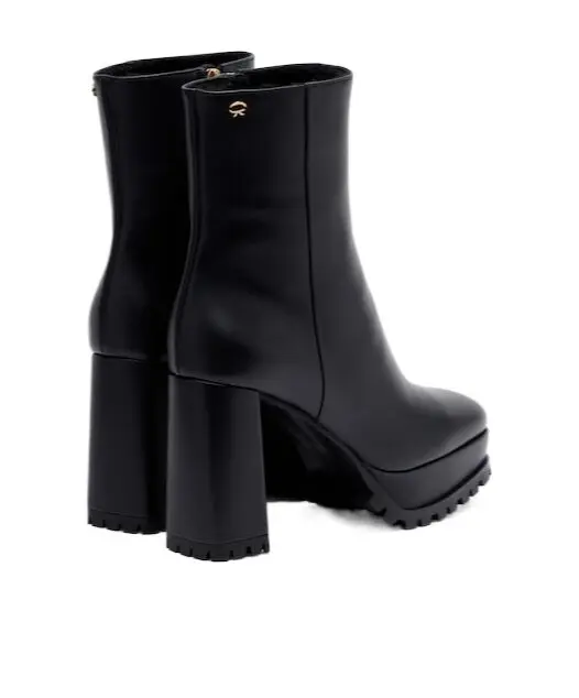 GIANVITO ROSSI Leather Platform Ankle Boots