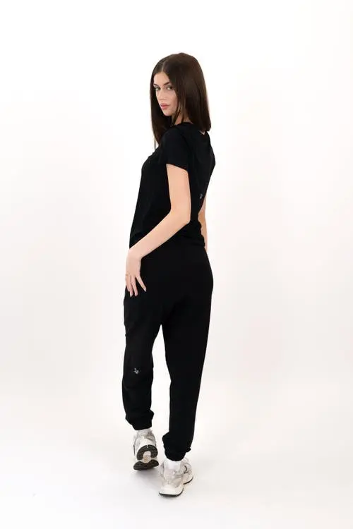 ON/OFF ESSENTIALS The Solace Sweatpant - Black