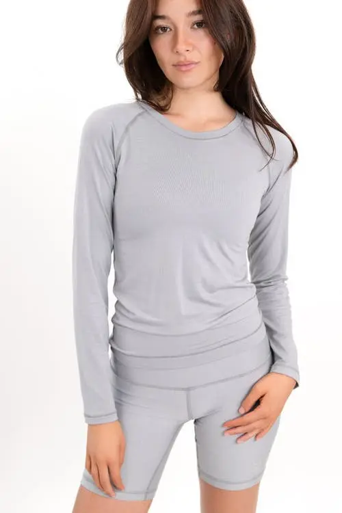 ON/OFF ESSENTIALS The Everyday Longsleeve - Black