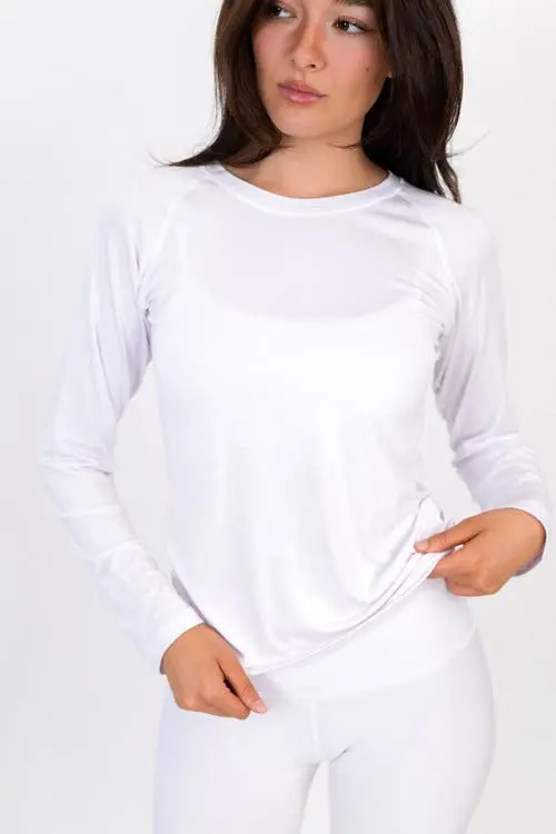 ON/OFF ESSENTIALS The Everyday Long Sleeve