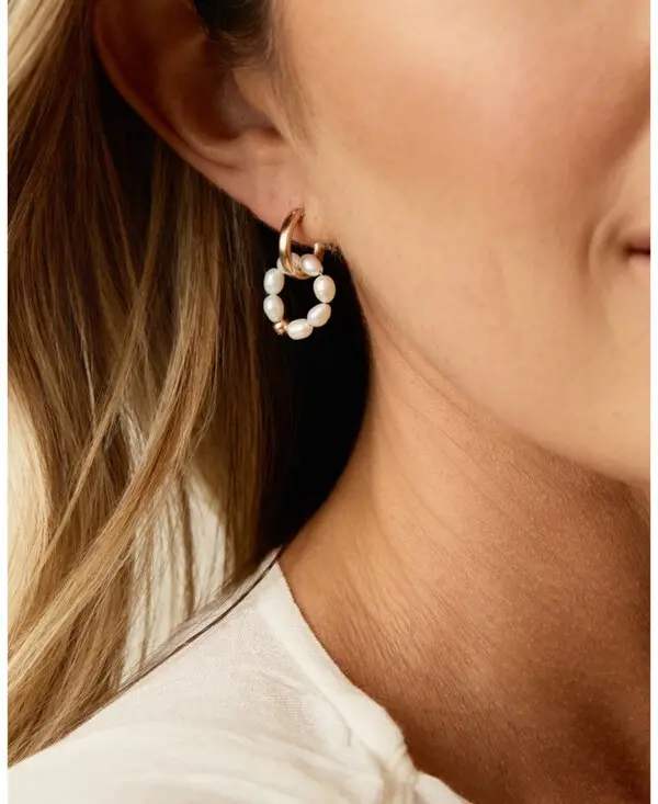 SET & STONES Pearl Halo Hoops