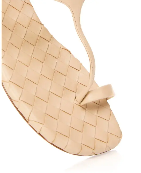 Bottega Veneta Livia Thong Flat Sandals - Shore