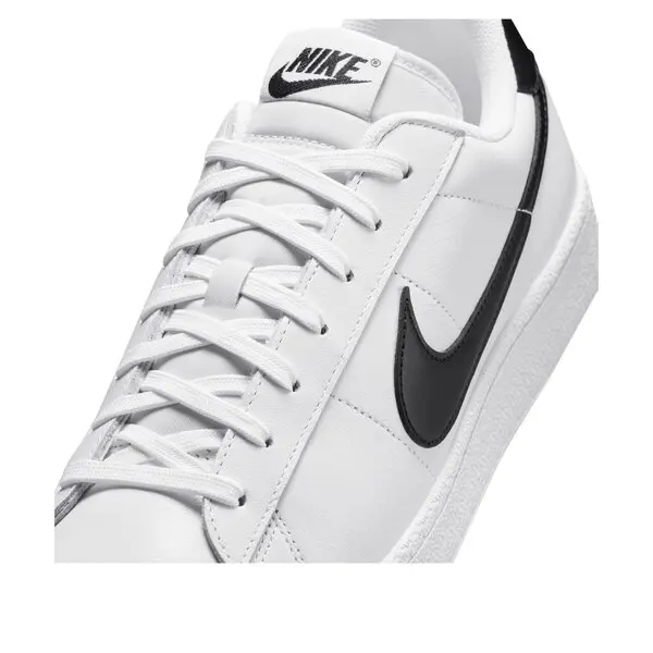 Nike Classic Cs Sneakers - White Black