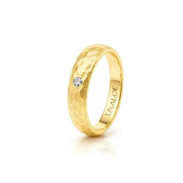 UNALOE Gold / White Hammered Gold Plated Band Ring With Natural Diamond - Gold/white