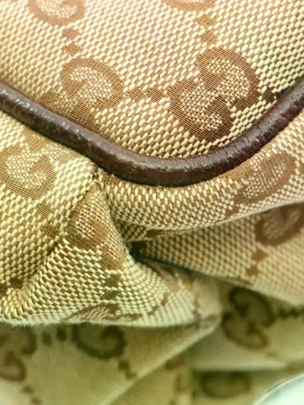 Gucci Gg Canvas Shoulder Bag