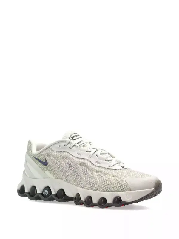 Nike Air Max Dn8 Sneakers