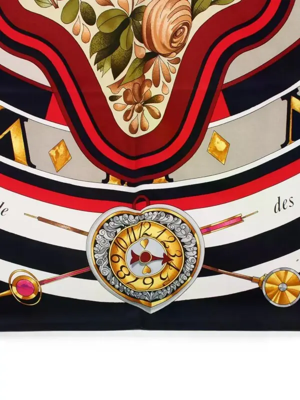 Hermès 2010s Parmi Les Fleurs Je Compte Les Heures Scarf