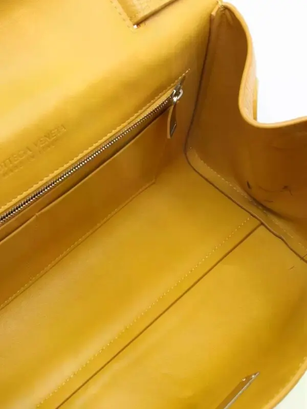 Bottega Veneta 2000s Leather Shoulder Bag - Yellow