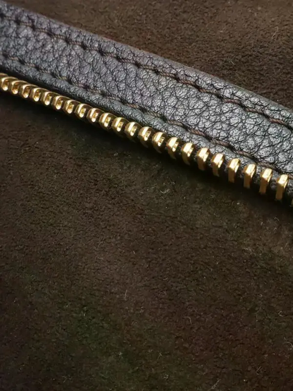 LOUIS VUITTON Monogram Mahina Selene Mm Satchel