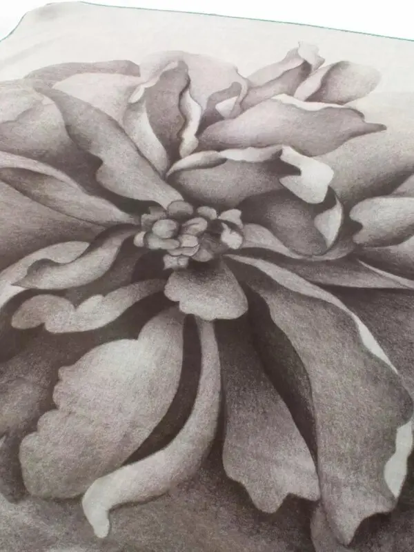 Hermès Une Rose Pour Alma' Scarf