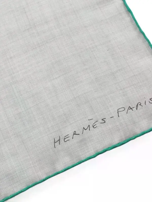 Hermès Une Rose Pour Alma' Scarf