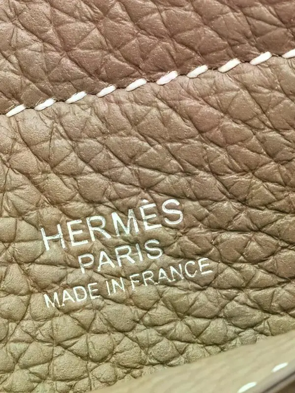 Hermès Cabaseri 46 Shoulder Bag